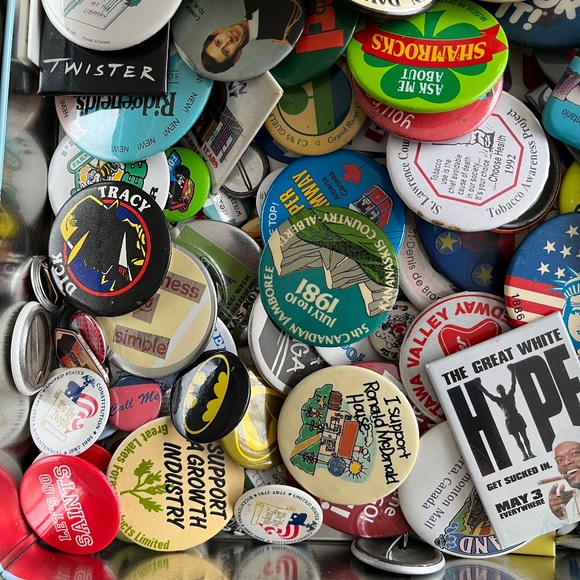 Vintage | Jewelry | Play Button Roulette 3 Random Buttons | Poshmark